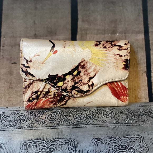 Lucky Brand | Bags | Lucky Brand Abstract Nature Design Wallet | Poshmark